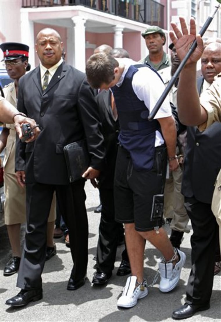 'Barefoot Bandit' to appear in U.S. court