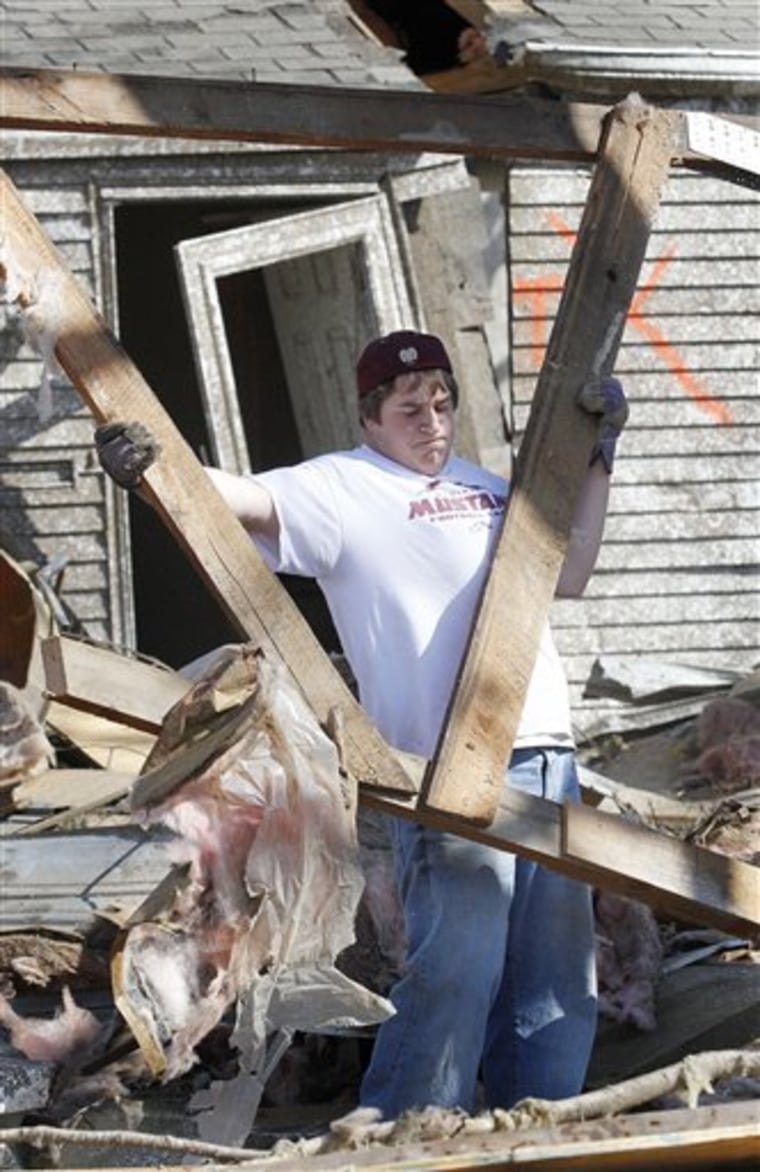 'Mapleton Miracle': Early warning spares Iowa town from tornado injuries