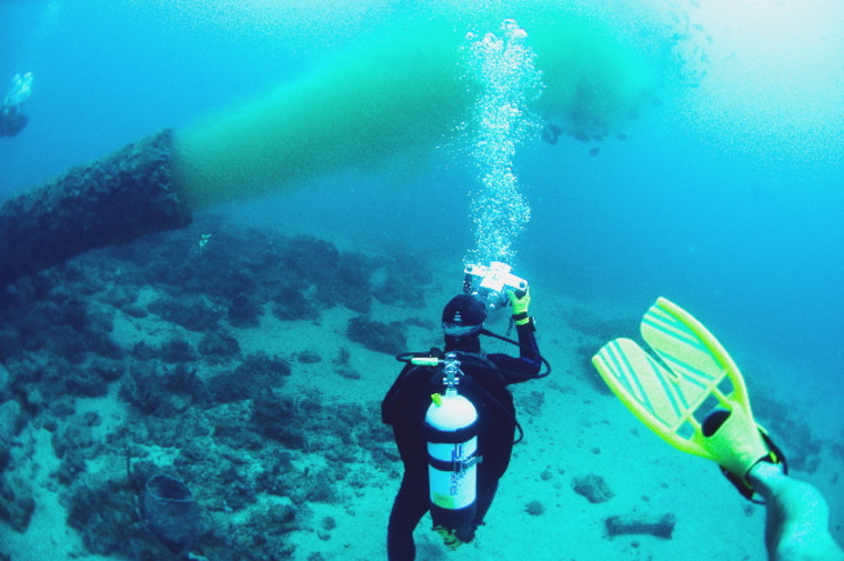 Florida moves to curb ocean sewage dumping