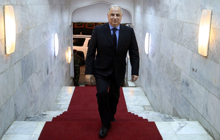 Sources: U.S. cuts off Iraqi politician Chalabi