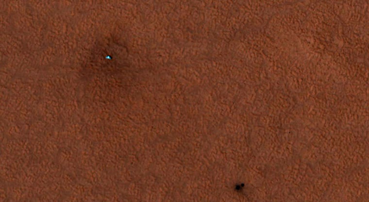 Radio glitch stalls Mars lander’s work