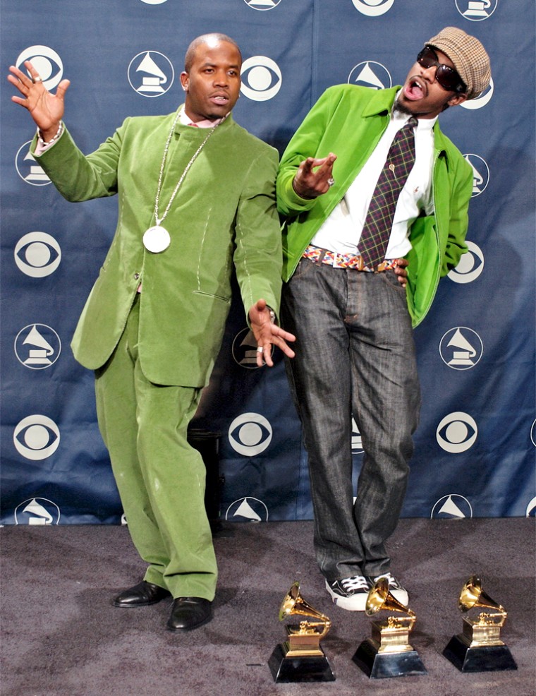 Big night for Beyoncé at demure Grammys