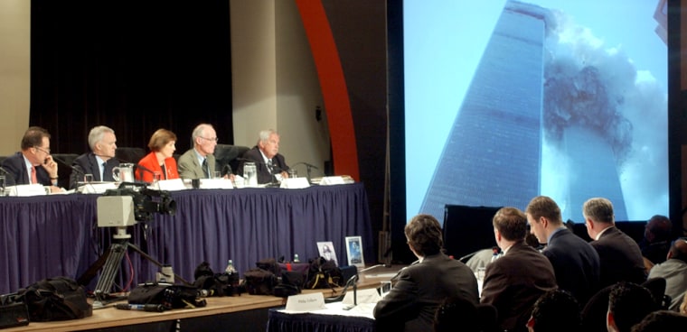 9/11 panel shakes up 2004 campaign