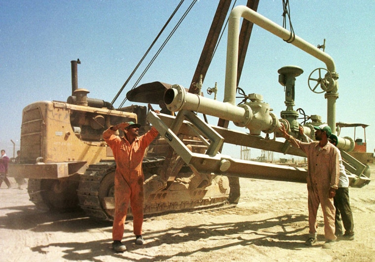 Iraqi oil seen flowing through Moscow