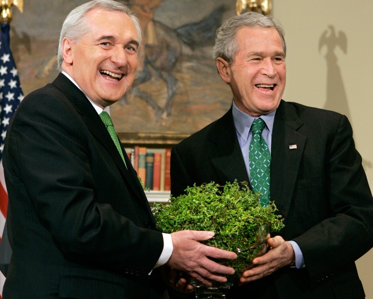 Bush presses for peace in N. Ireland