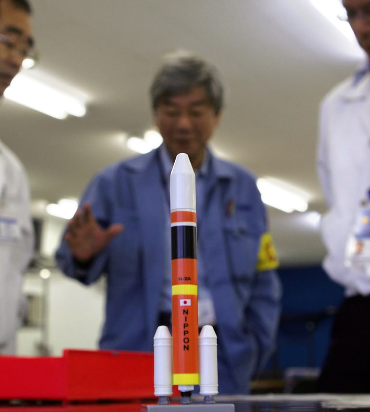 Japanese space officials hope for a break
