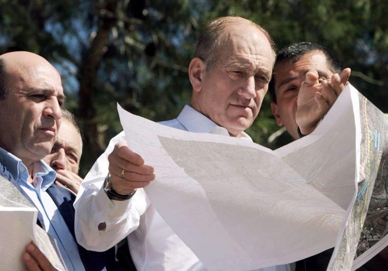 Olmert unveils plans for West Bank pullout