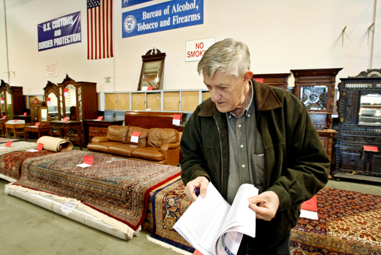 Corrupt congressman’s loot to be auctioned off