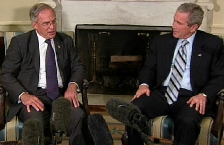 CIA Director Porter Goss resigns