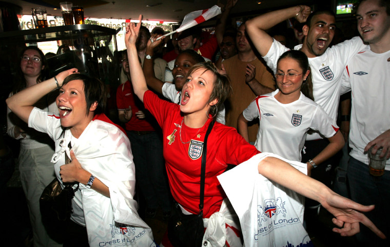 Advertisers overlook female World Cup fans