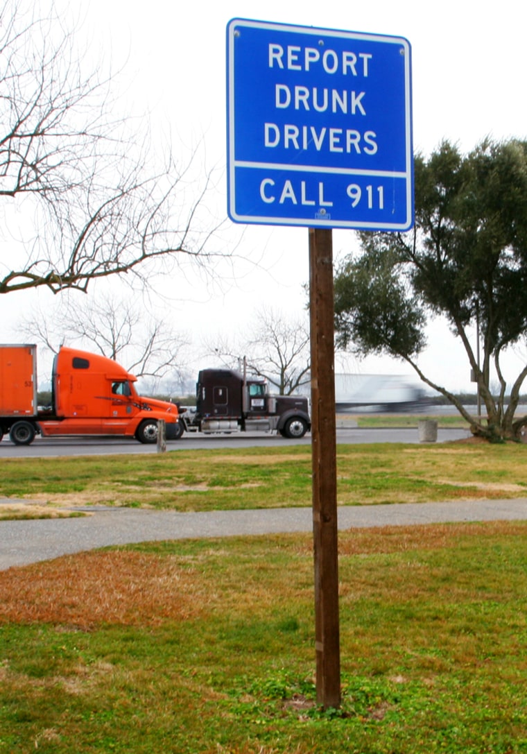 Cell phones used in war against drunk drivers