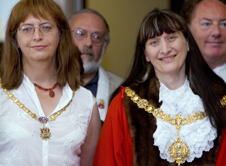 New mayor is transsexual, and so is partner