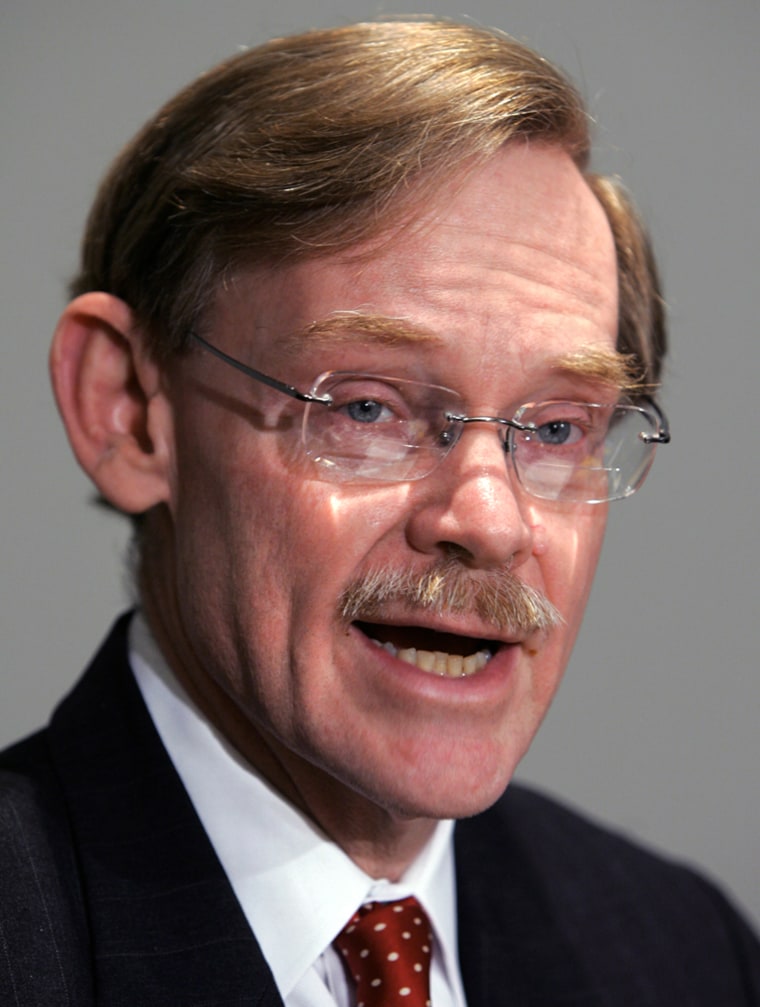 World Bank board OKs Zoellick as president