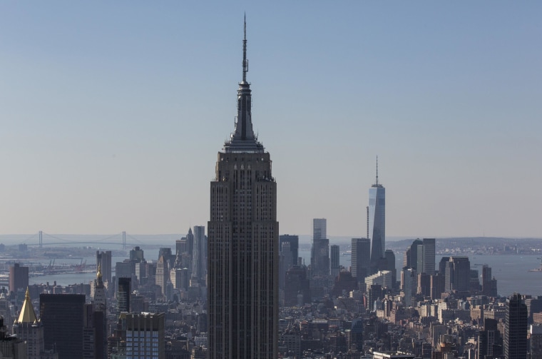 Skyscrapers Go High-Tech to Attract Visitors
