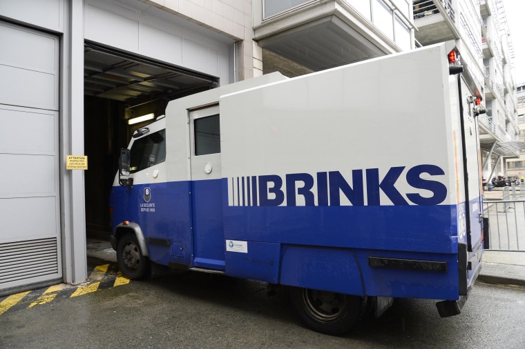 6 Speed Reads: Honorable California Man Returns $125,000