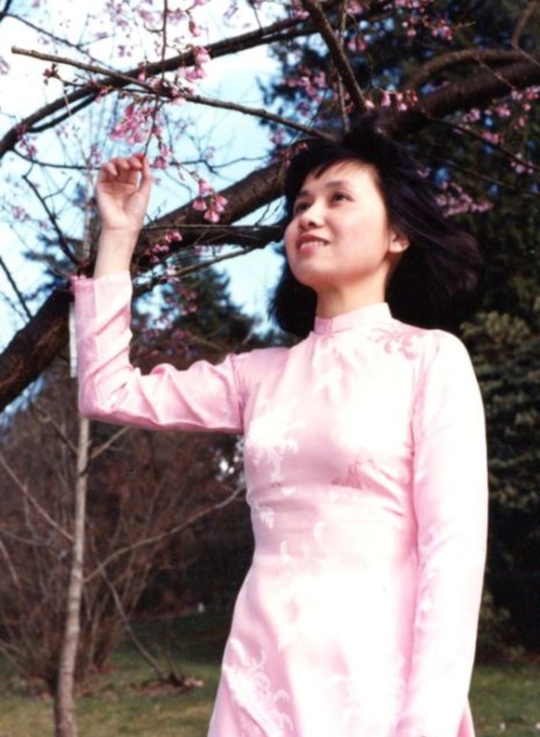 First Days: My-Duyen Huynh's Journey from Saigon to Seattle