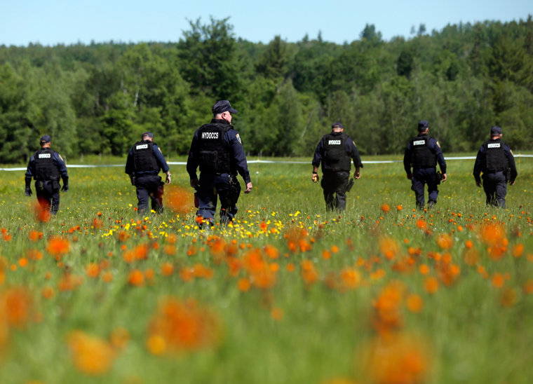 Police Endure Exhaustive Manhunt for Fugitives