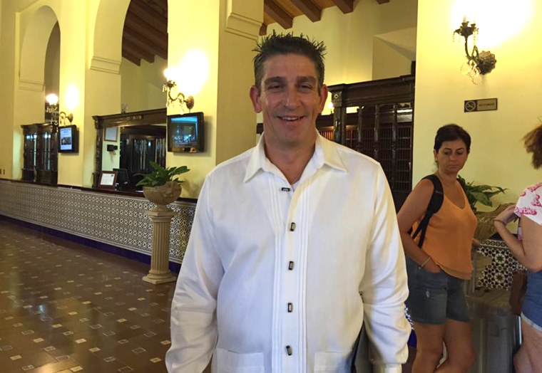 Cuban-American Richard Blanco: We All Belong to The Sea Between Us