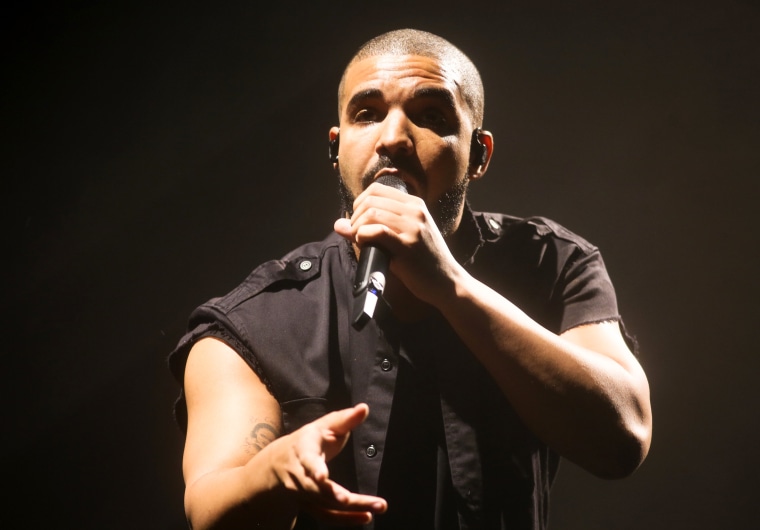 $3M in Jewels Stolen From Drake's Tour Bus: Phoenix Police