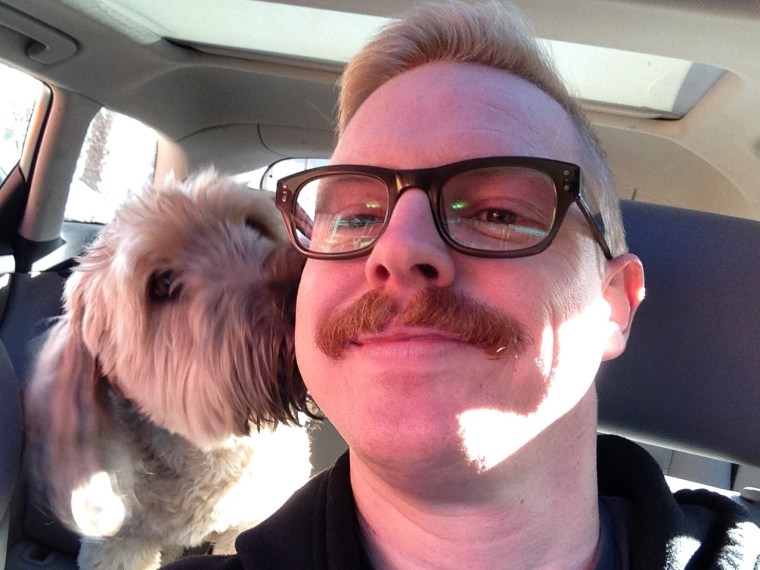 Former MTV VJ Dave Holmes pens sweet tribute to dog, Junior