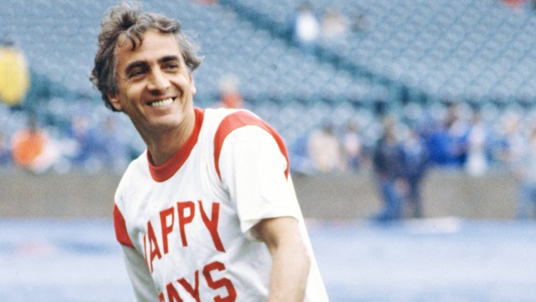 'Lucky to be in his orbit': Stars pay tribute to director Garry Marshall