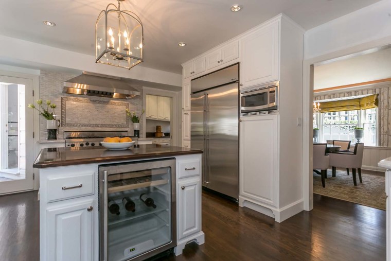 Comedian Grouch Marx's former Los Angeles home is for sale