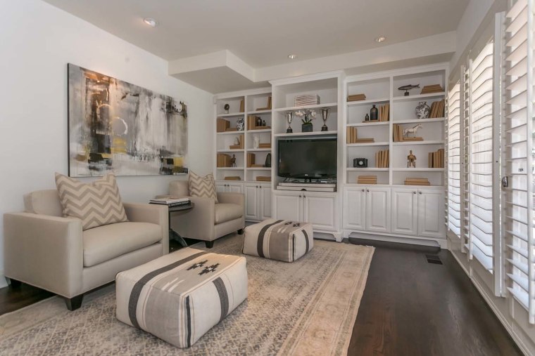 Comedian Grouch Marx's former Los Angeles home is for sale