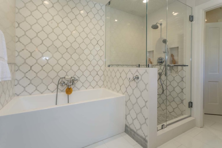 Comedian Grouch Marx's former Los Angeles home is for sale