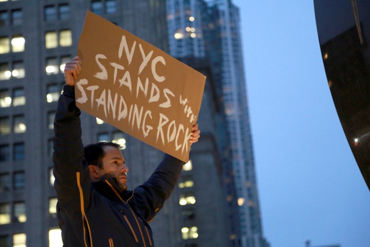 Scores Arrested in Dakota Access Pipeline Protests Nationwide