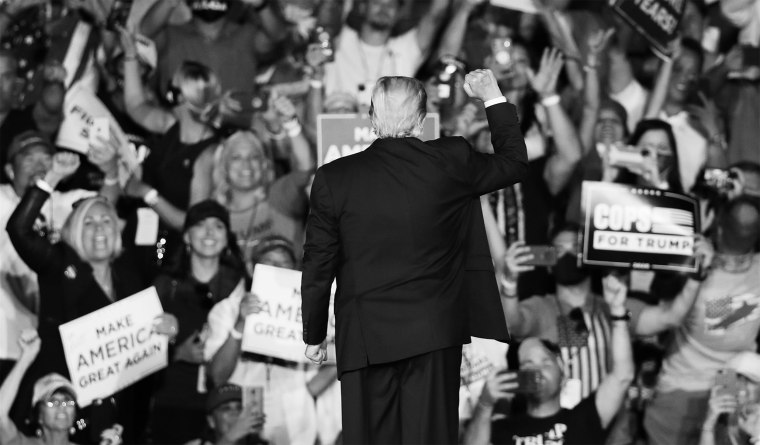 Trump's MAGA rally messaging is as erratic as he is. No wonder he's ...