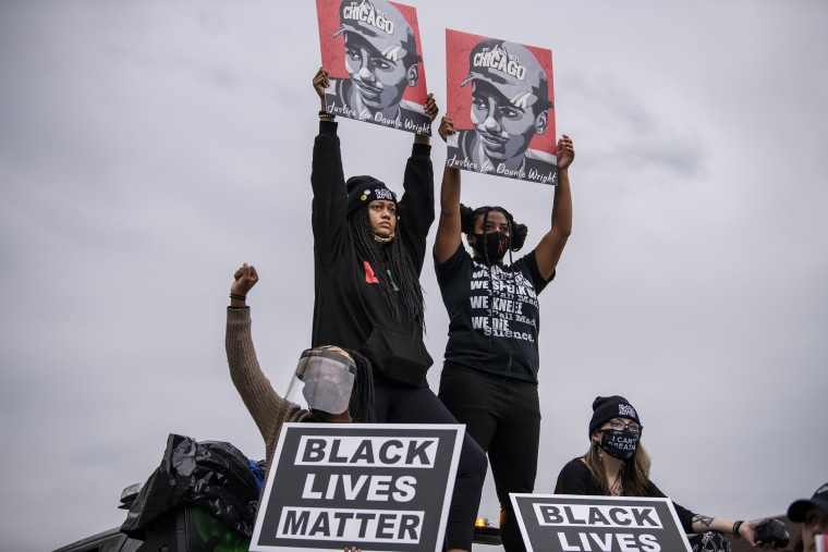 Minnesota AG to lead prosecution of ex-officer in Daunte Wright case