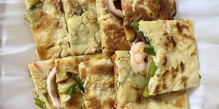Haemul Pajeon (Seafood Scallion Pancake) Recipe