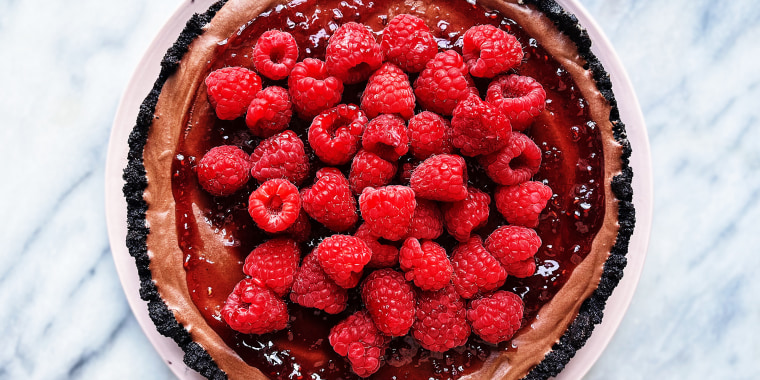 No-Bake Chocolate Raspberry Pie Recipe