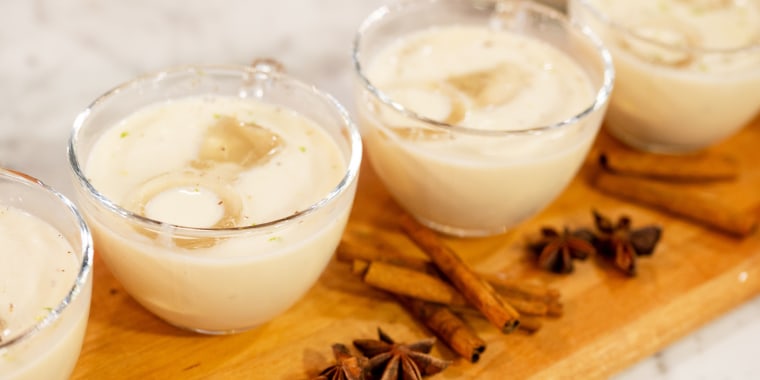 Ponche de Crème Recipe