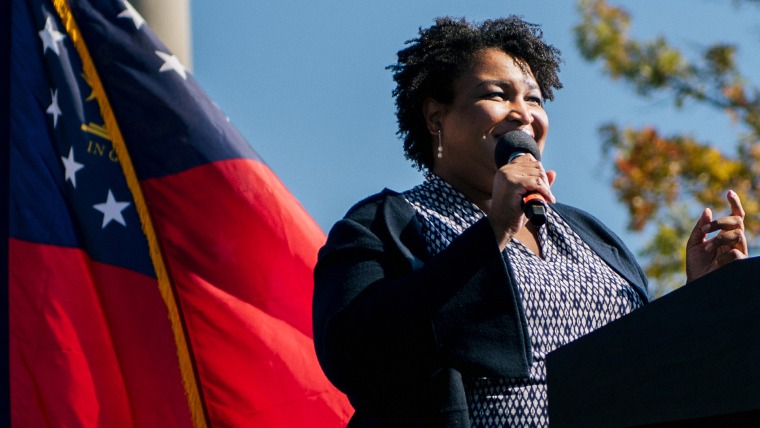 La demócrata Stacey Abrams anuncia su candidatura a gobernadora de Georgia