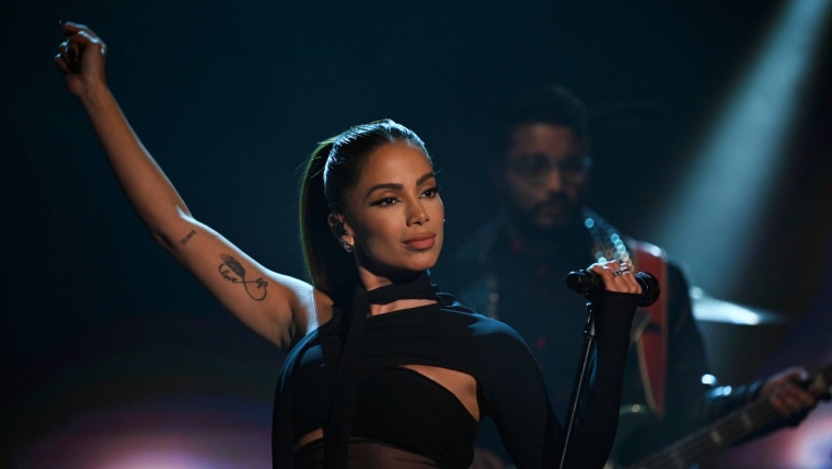 Anitta presentó su nueva canción ‘Boys Don’t Cry’