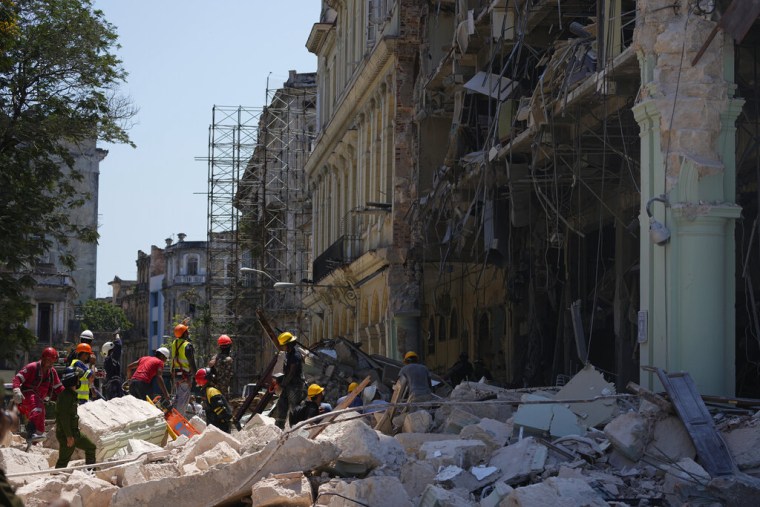 En imágenes: La Habana vive momentos de terror tras mortal explosión en ...