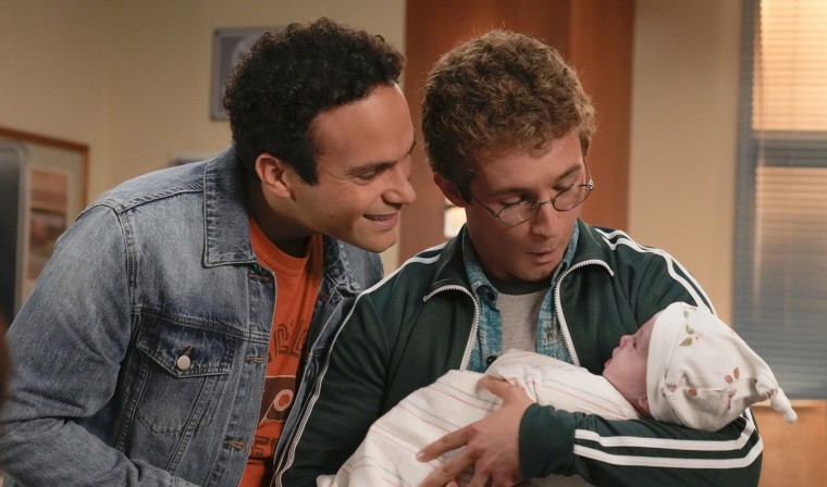 ‘Goldbergs’ Stars On Erica and Geoff Becoming Parents In Latest Episode