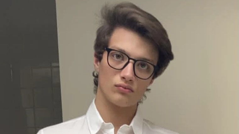 Familia italiana demanda a un internado de élite en Nueva York donde su ...