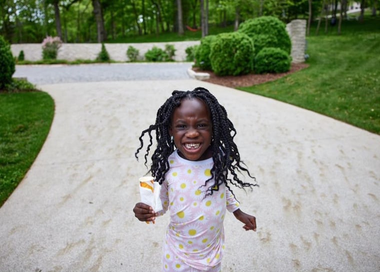Thomas Rhett Shares Adorable Photos On Oldest Daughter's Birthday