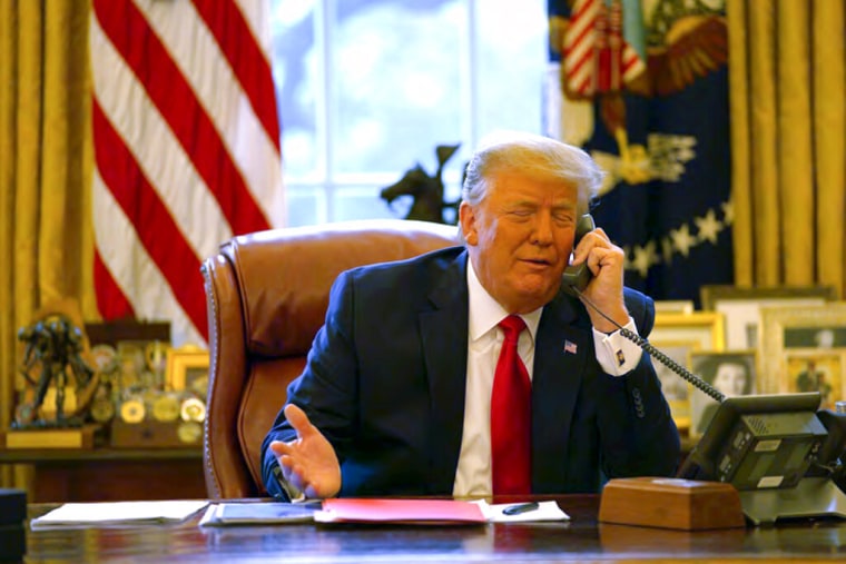 Cinco claves del esperado informe sobre el papel de Donald Trump en el ...