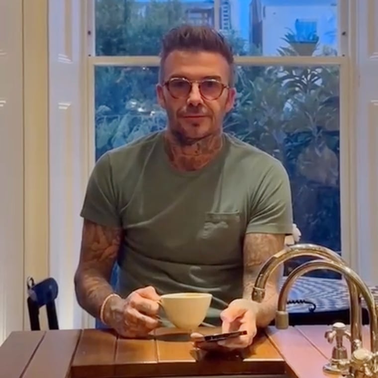 Victoria Beckham Catches Husband David Singing ‘All I Want for ...