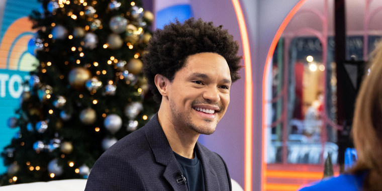 Trevor Noah wows Hoda Kotb with Obama, Bill Clinton impressions