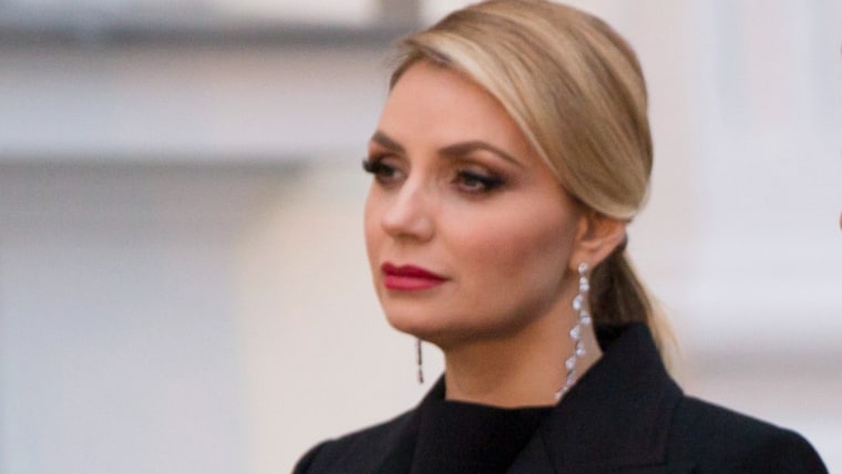 Angélica Rivera se viste de luto por la muerte de una gran amiga