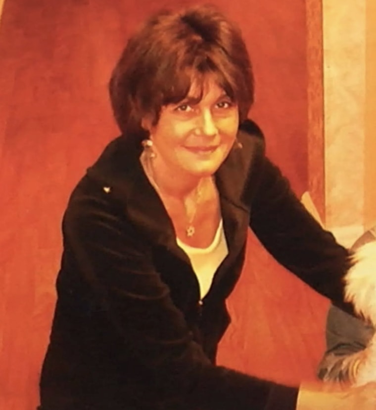 Daughter works with the Cleveland Clinic to honor Aliza Sherman on 10 ...