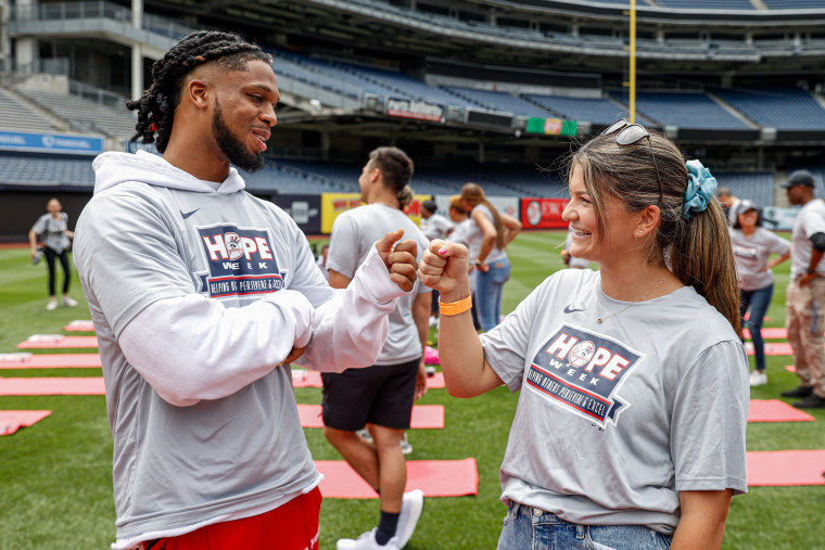Damar Hamlin, de Buffalo Bills, colabora en iniciativa de Yankees