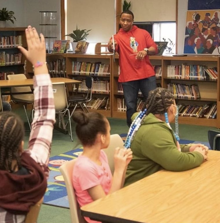Dad Teaches Kids How To Talk To Law Enforcement With Children's Book