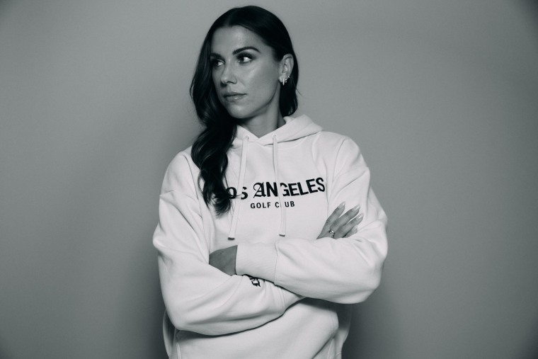 Alex Morgan abandona al fútbol e ingresa al mundo del ¡golf!