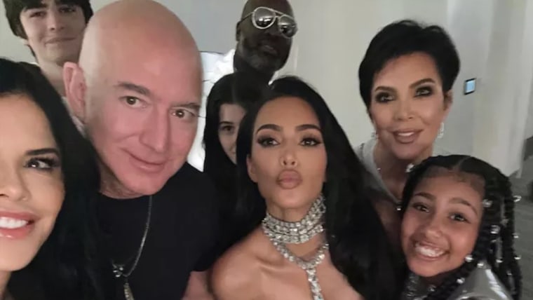 Kim Kardashian disfruta del concierto de Beyoncé con Jeff Bezos