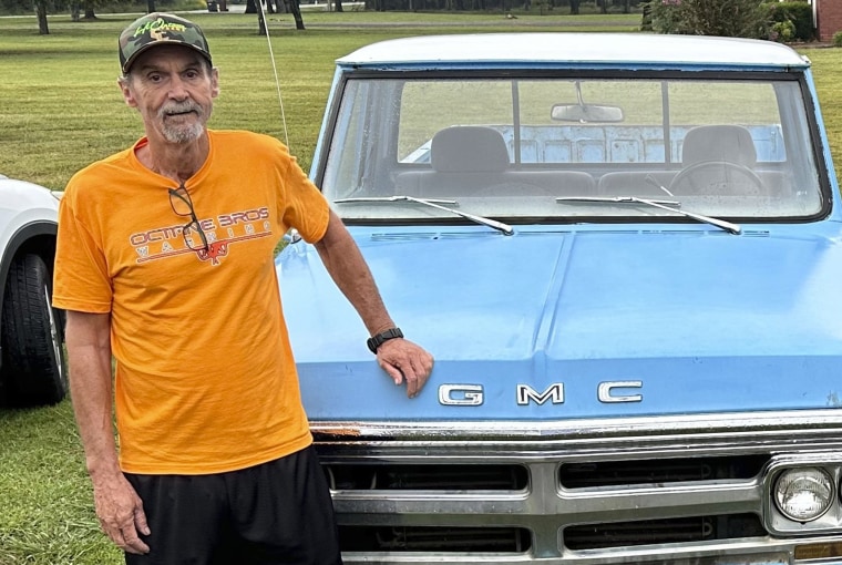 Man serving life sentence for murder used pandemic relief funds to ...